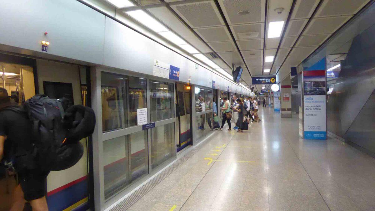 Bangkok MRT | touristbangkok | Getting around Bangkok by MRT in 2020