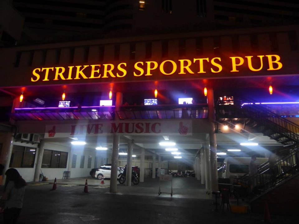 Bangkok Sports Bars | touristbangkok | Where to watch games in Bangkok