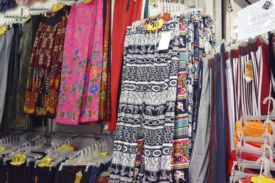 Bobae Market - Tourist Bangkok | Where to buy cheap clothes in Bangkok